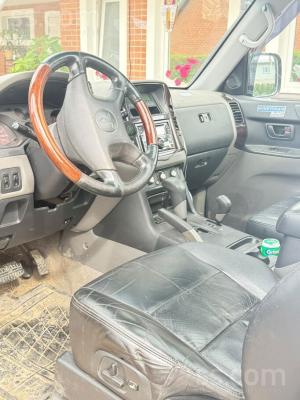 Pelēks Mitsubishi Pajero 2002 Liepāja, ar dzinēja tilpumu 3.50 L un nobraukumu 235 tūkst. km par 6000 €, foto 9 vietnē AUTOMOTO.COM.LV