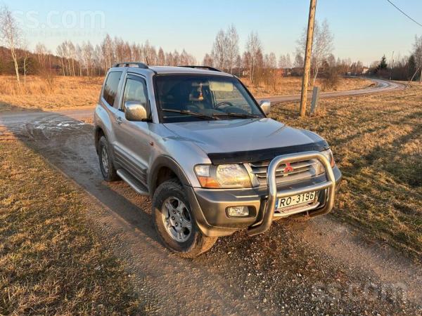 Серый Мицубиси Паджеро 2002 в Рига, объемом двигателя 3.20 л и пробегом 145 тыс. км за 3800 €, фото 1 на AUTOMOTO.COM.LV