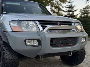 Pelēks Mitsubishi Pajero 2003 Viļņa, ar dzinēja tilpumu 3.20 L un nobraukumu 299 tūkst. km par 3850 €, foto 14 vietnē AUTOMOTO.COM.LV