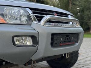 Pelēks Mitsubishi Pajero 2003 Viļņa, ar dzinēja tilpumu 3.20 L un nobraukumu 299 tūkst. km par 3850 €, foto 25 vietnē AUTOMOTO.COM.LV