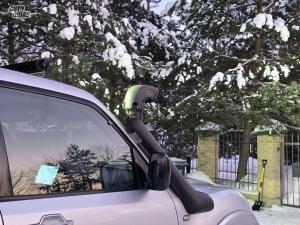 Grey Mitsubishi Pajero 2004 in Vilnius, with an engine capacity of 3.20 L and mileage of 247 thousand km for 14500 €, photo 13 on AUTOMOTO.COM.LV