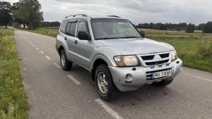 Pelēks Mitsubishi Pajero 2004 Utena, ar dzinēja tilpumu 2.48 L un nobraukumu 280 tūkst. km par 2800 €, foto 7 vietnē AUTOMOTO.COM.LV