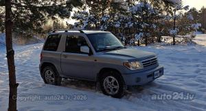 Pelēks Mitsubishi Pajero 2005 Pērnava, ar dzinēja tilpumu 1.80 L un nobraukumu 193 tūkst. km par 3400 €, foto  vietnē AUTOMOTO.COM.LV