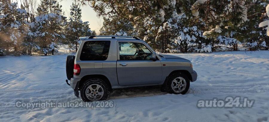 Серый Мицубиси Паджеро 2005 в Пярну, объемом двигателя 1.80 л и пробегом 193 тыс. км за 3400 €, фото 2 на AUTOMOTO.COM.LV