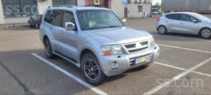 Pelēks Mitsubishi Pajero 2006 Rīga, ar dzinēja tilpumu 3.20 L un nobraukumu 280 tūkst. km par 4000 €, foto 3 vietnē AUTOMOTO.COM.LV