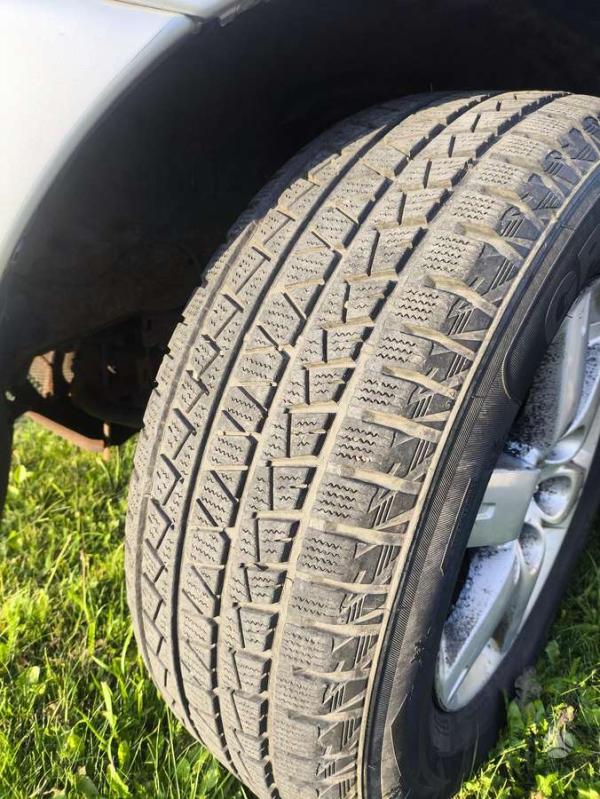 Pelēks Mitsubishi Pajero 2006 Viļņa, ar dzinēja tilpumu 3.20 L un nobraukumu 279 tūkst. km par 3950 €, foto 7 vietnē AUTOMOTO.COM.LV