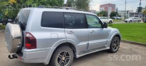 Pelēks Mitsubishi Pajero 2006 Rīga, ar dzinēja tilpumu 3.20 L un nobraukumu 280 tūkst. km par 3000 €, foto 4 vietnē AUTOMOTO.COM.LV