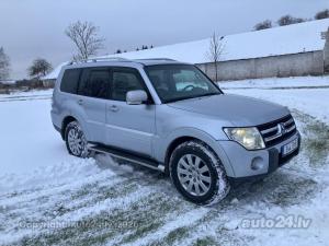 Grey Mitsubishi Pajero 2007 in Tallinn, with an engine capacity of 3.20 L and mileage of 298 thousand km for 7500 €, photo 3 on AUTOMOTO.COM.LV