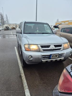 Pelēks Mitsubishi Pajero 2007 Tallina, ar dzinēja tilpumu 3.20 L un nobraukumu 320 tūkst. km par 3500 €, foto  vietnē AUTOMOTO.COM.LV