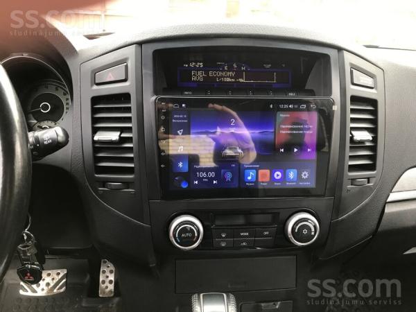 Pelēks Mitsubishi Pajero 2007 Ventspils, ar dzinēja tilpumu 3.20 L un nobraukumu 168 tūkst. km par 8000 €, foto 4 vietnē AUTOMOTO.COM.LV