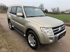 Pelēks Mitsubishi Pajero 2008 Marijampole, ar dzinēja tilpumu 3.20 L un nobraukumu 320 tūkst. km par 4950 €, foto 5 vietnē AUTOMOTO.COM.LV