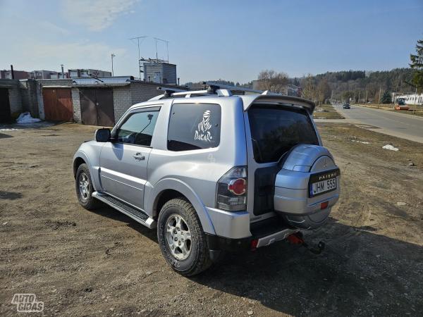 Pelēks Mitsubishi Pajero 2009 Prienai, ar dzinēja tilpumu 3.20 L un nobraukumu 350 tūkst. km par 8500 €, foto 6 vietnē AUTOMOTO.COM.LV