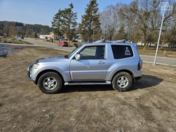 Pelēks Mitsubishi Pajero 2009 Prienai, ar dzinēja tilpumu 3.20 L un nobraukumu 350 tūkst. km par 8500 €, foto 8 vietnē AUTOMOTO.COM.LV
