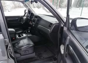 Pelēks Mitsubishi Pajero 2011 Telšiai, ar dzinēja tilpumu 3.20 L un nobraukumu 393 tūkst. km par 10700 €, foto 10 vietnē AUTOMOTO.COM.LV