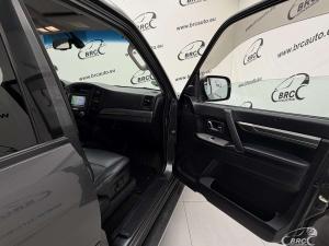 Grey Mitsubishi Pajero 2011 in Vilnius, with an engine capacity of 3.20 L and mileage of 310 thousand km for 6900 €, photo 10 on AUTOMOTO.COM.LV