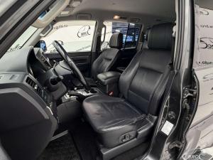 Grey Mitsubishi Pajero 2011 in Vilnius, with an engine capacity of 3.20 L and mileage of 310 thousand km for 6900 €, photo 26 on AUTOMOTO.COM.LV