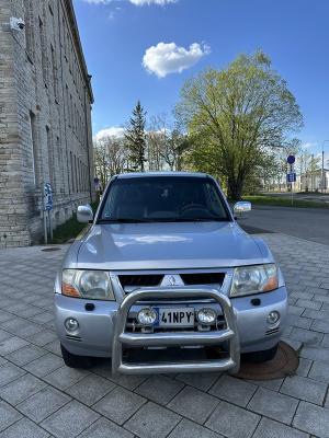 Pelēks Mitsubishi Pajero 2005 Tallina, ar dzinēja tilpumu 3.20 L un nobraukumu 224 tūkst. km par 5300 €, foto 19 vietnē AUTOMOTO.COM.LV