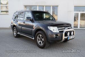 Grey Mitsubishi Pajero 2007 in Tartu, with an engine capacity of 3.20 L and mileage of 327 thousand km for 7500 €, photo 4 on AUTOMOTO.COM.LV
