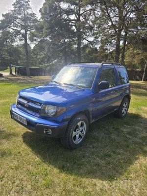 Blue Mitsubishi pajero-pinin 2001 in Ventspils, with an engine capacity of 1.80 L and mileage of 226 thousand km for 3250 €, photo  on AUTOMOTO.COM.LV