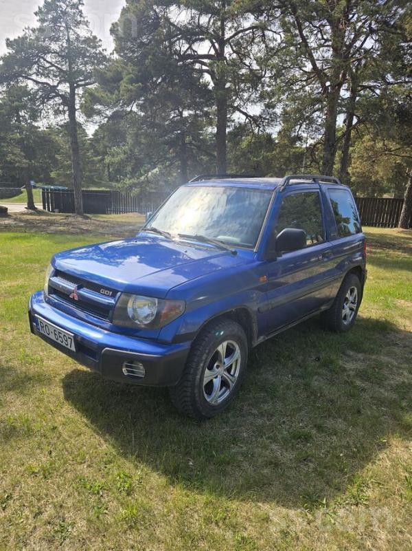 Zils Mitsubishi pajero-pinin 2001 Ventspils, ar dzinēja tilpumu 1.80 L un nobraukumu 226 tūkst. km par 3250 €, foto 1 vietnē AUTOMOTO.COM.LV