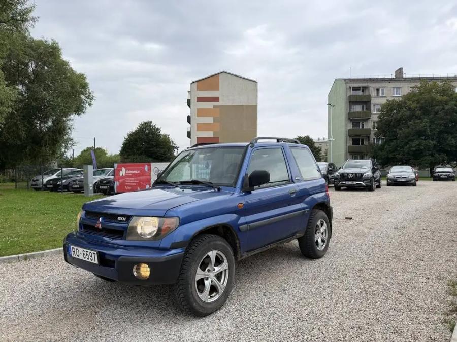 Zils Mitsubishi pajero-pinin 2001 Ventspils, ar dzinēja tilpumu 1.30 L un nobraukumu 0 tūkst. km par 3200 €, foto 1 vietnē AUTOMOTO.COM.LV