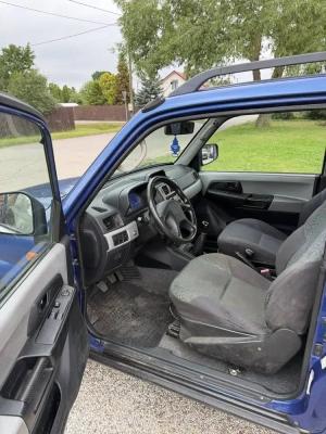 Zils Mitsubishi pajero-pinin 2001 Ventspils, ar dzinēja tilpumu 1.30 L un nobraukumu 0 tūkst. km par 3200 €, foto 11 vietnē AUTOMOTO.COM.LV
