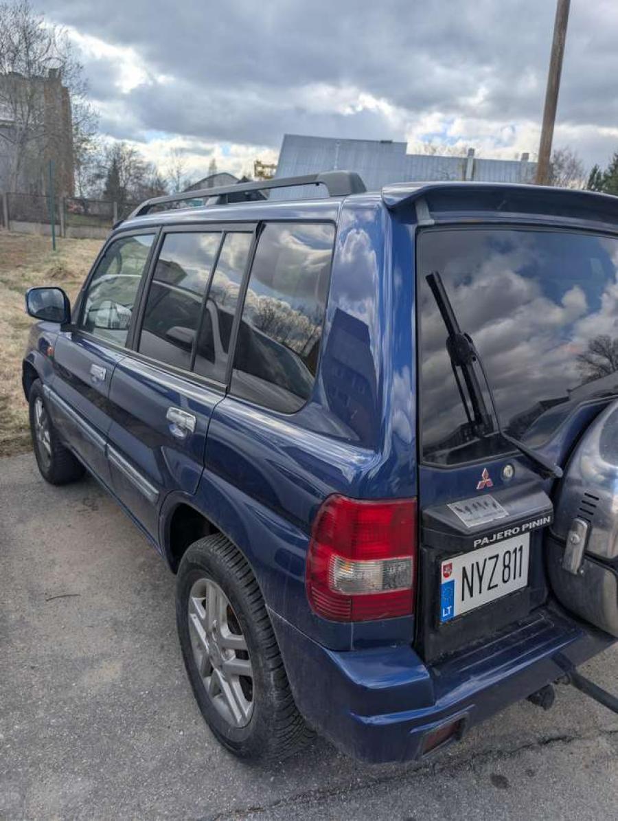 Blue Mitsubishi pajero-pinin 2005 in Vilnius, with an engine capacity of 2.00 L and mileage of 173 thousand km for 3500 €, photo 4 on AUTOMOTO.COM.LV