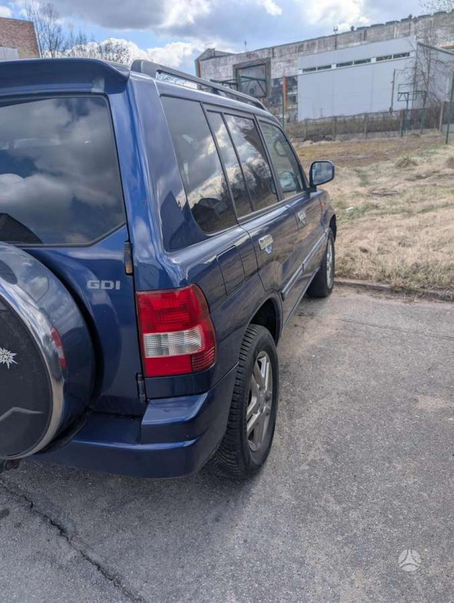 Blue Mitsubishi pajero-pinin 2005 in Vilnius, with an engine capacity of 2.00 L and mileage of 173 thousand km for 3500 €, photo 5 on AUTOMOTO.COM.LV