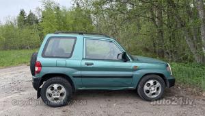 Mitsubishi pajero-pinin 2001 in Narva, with an engine capacity of 1.80 L and mileage of 100 thousand km for 2990 €, photo 5 on AUTOMOTO.COM.LV