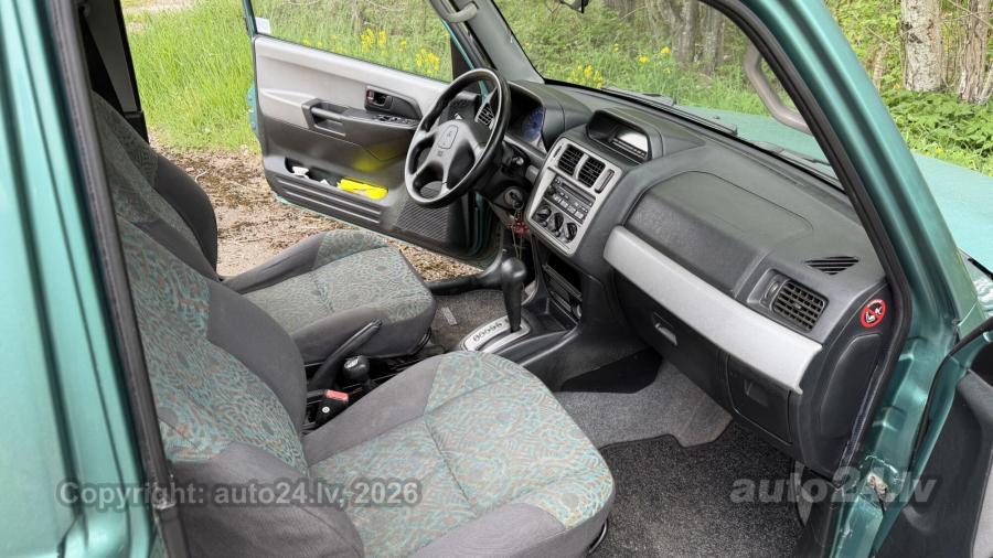 Mitsubishi pajero-pinin 2001 in Narva, with an engine capacity of 1.80 L and mileage of 100 thousand km for 2990 €, photo 7 on AUTOMOTO.COM.LV