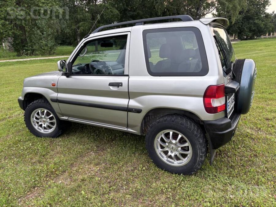 Pelēks Mitsubishi pajero-pinin 1999 Ludza, ar dzinēja tilpumu 1.80 L un nobraukumu 0 tūkst. km par 3500 €, foto 4 vietnē AUTOMOTO.COM.LV