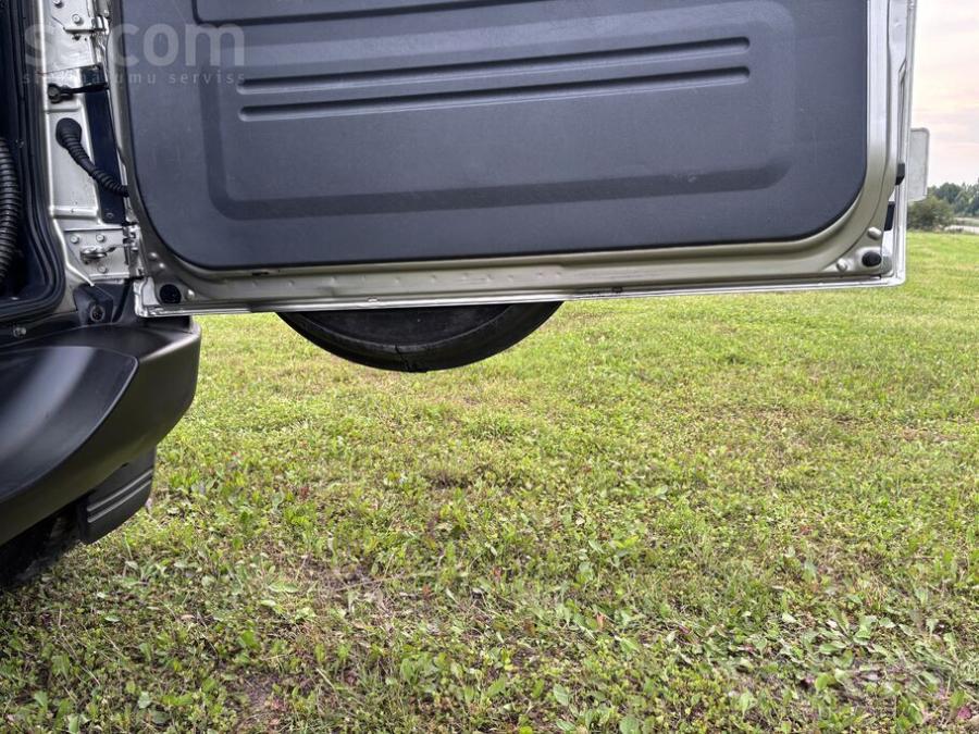 Pelēks Mitsubishi pajero-pinin 1999 Ludza, ar dzinēja tilpumu 1.80 L un nobraukumu 0 tūkst. km par 3500 €, foto 12 vietnē AUTOMOTO.COM.LV