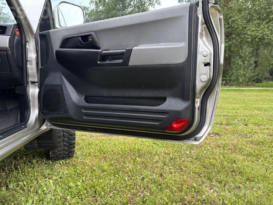 Pelēks Mitsubishi pajero-pinin 1999 Ludza, ar dzinēja tilpumu 1.80 L un nobraukumu 0 tūkst. km par 3500 €, foto 17 vietnē AUTOMOTO.COM.LV