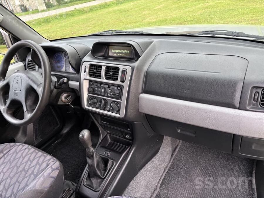 Pelēks Mitsubishi pajero-pinin 1999 Ludza, ar dzinēja tilpumu 1.80 L un nobraukumu 0 tūkst. km par 3500 €, foto 18 vietnē AUTOMOTO.COM.LV