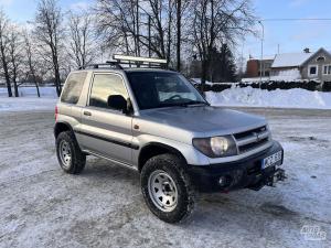 Pelēks Mitsubishi pajero-pinin 2000 Šilutė, ar dzinēja tilpumu 1.80 L un nobraukumu 143 tūkst. km par 3000 €, foto  vietnē AUTOMOTO.COM.LV