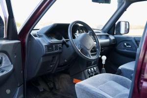 Red Mitsubishi Pajero 1994 in Vilnius, with an engine capacity of 2.84 L and mileage of 204 thousand km for 6200 €, photo 6 on AUTOMOTO.COM.LV