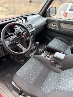 Sarkans Mitsubishi Pajero 1998 Balvi, ar dzinēja tilpumu 3.20 L un nobraukumu 200 tūkst. km par 7499 €, foto 11 vietnē AUTOMOTO.COM.LV