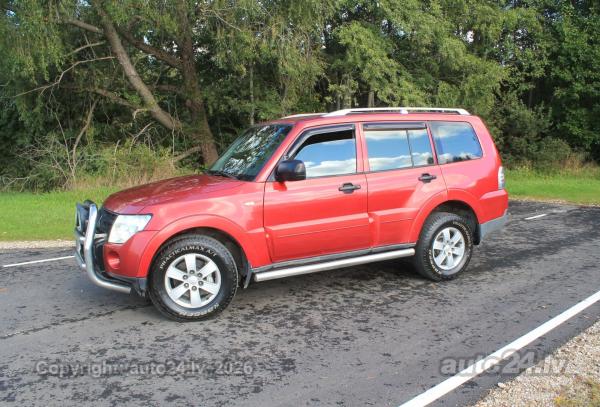 Mitsubishi Pajero 2007 Rapla vietnē Sarkans Mitsubishi Pajero 2007 Rapla, ar dzinēja tilpumu 3.20 L un nobraukumu 349 tūkst. km par 6450 €, foto 3 vietnē AUTOMOTO.COM.LV