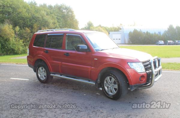 Mitsubishi Pajero 2007 Rapla vietnē Sarkans Mitsubishi Pajero 2007 Rapla, ar dzinēja tilpumu 3.20 L un nobraukumu 349 tūkst. km par 6450 €, foto 9 vietnē AUTOMOTO.COM.LV