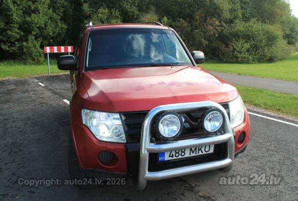 Mitsubishi Pajero 2007 Rapla vietnē Sarkans Mitsubishi Pajero 2007 Rapla, ar dzinēja tilpumu 3.20 L un nobraukumu 349 tūkst. km par 6450 €, foto 11 vietnē AUTOMOTO.COM.LV