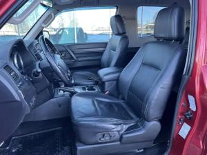 Sarkans Mitsubishi Pajero 2009 Rēzekne, ar dzinēja tilpumu 3.20 L un nobraukumu 158 tūkst. km par 6850 €, foto 11 vietnē AUTOMOTO.COM.LV
