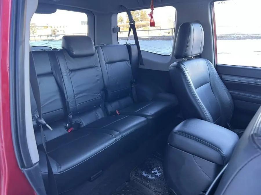 Sarkans Mitsubishi Pajero 2009 Rēzekne, ar dzinēja tilpumu 3.20 L un nobraukumu 158 tūkst. km par 6850 €, foto 19 vietnē AUTOMOTO.COM.LV