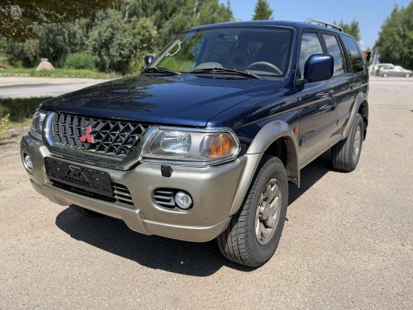 Zils Mitsubishi Pajero Sport 2001 Šauļi, ar dzinēja tilpumu 3.00 L un nobraukumu 179 tūkst. km par 2950 €, foto 1 vietnē AUTOMOTO.COM.LV