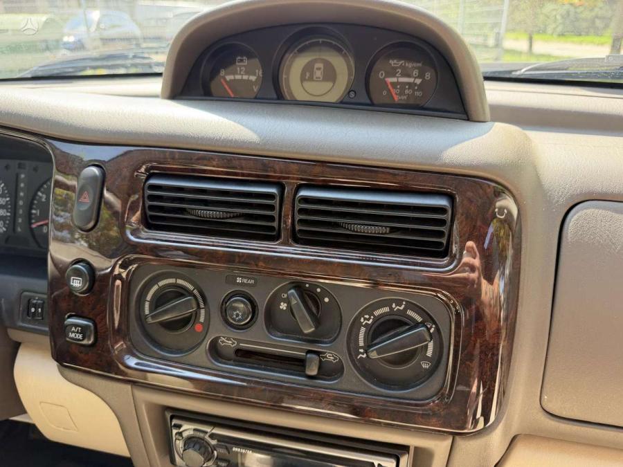 Zils Mitsubishi Pajero Sport 2001 Šauļi, ar dzinēja tilpumu 3.00 L un nobraukumu 179 tūkst. km par 2950 €, foto 16 vietnē AUTOMOTO.COM.LV