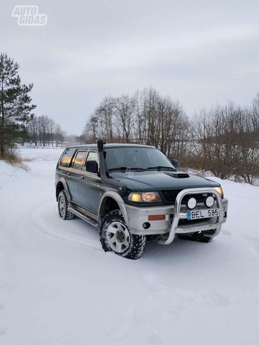 Мицубиси Паджеро Спорт 1999 в Науйойи-Акмяне, объемом двигателя 3.00 л и пробегом 255 тыс. км за 2600 €, фото 4 на AUTOMOTO.COM.LV
