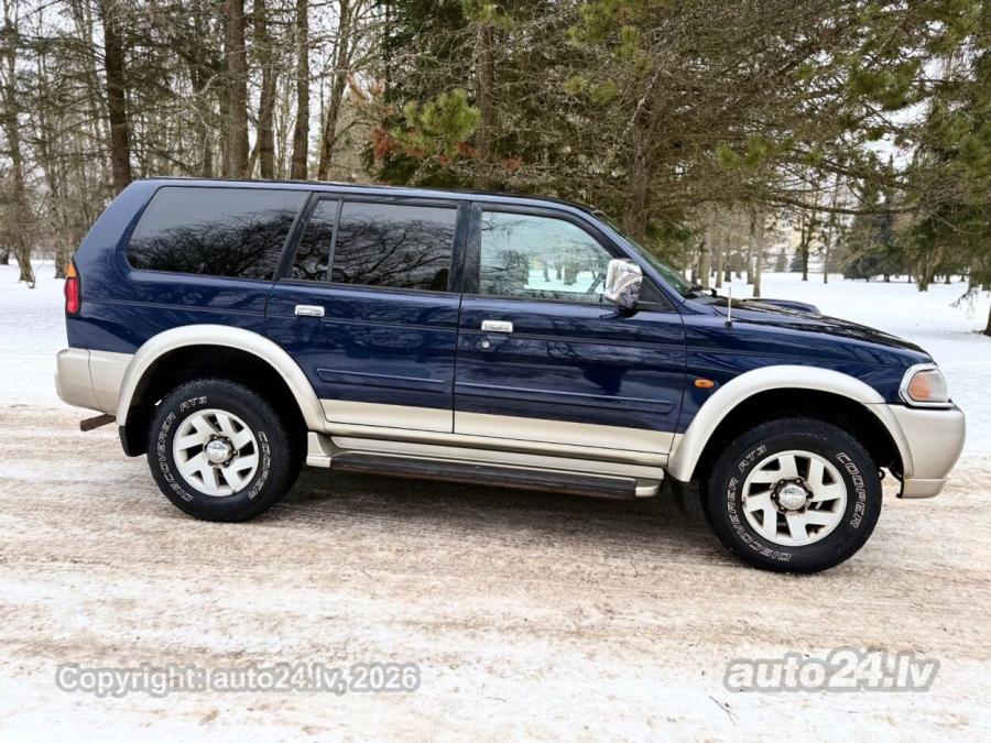 Mitsubishi Pajero Sport 2004 in Tartu, with an engine capacity of 2.50 L and mileage of 204 thousand km for 4500 €, photo 4 on AUTOMOTO.COM.LV