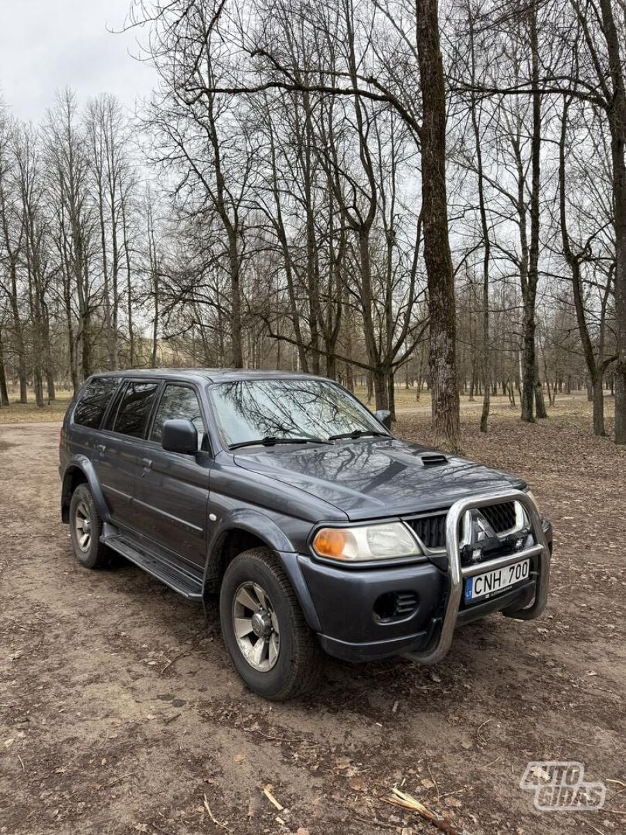 Mitsubishi Pajero Sport 2004 Viļņa, ar dzinēja tilpumu 2.50 L un nobraukumu 227 tūkst. km par 3850 €, foto 1 vietnē AUTOMOTO.COM.LV