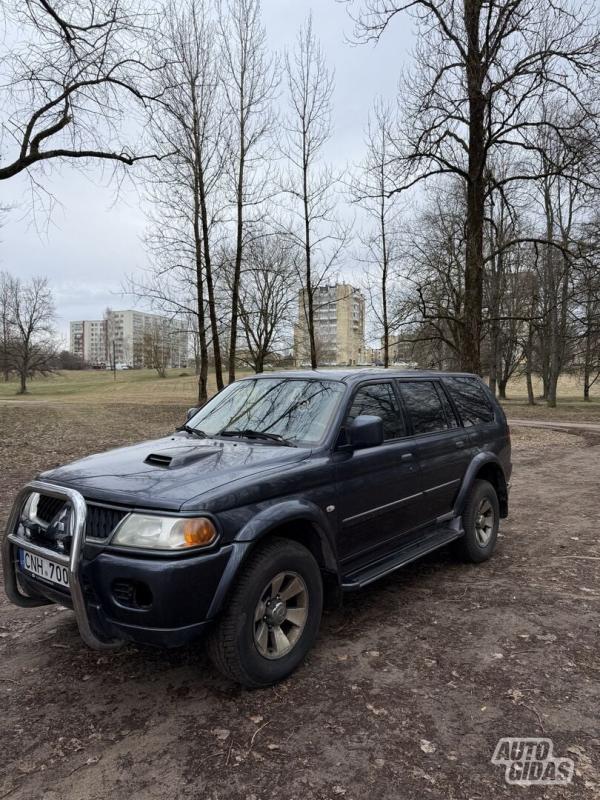 Mitsubishi Pajero Sport 2004 in Vilnius, with an engine capacity of 2.50 L and mileage of 227 thousand km for 3850 €, photo 2 on AUTOMOTO.COM.LV