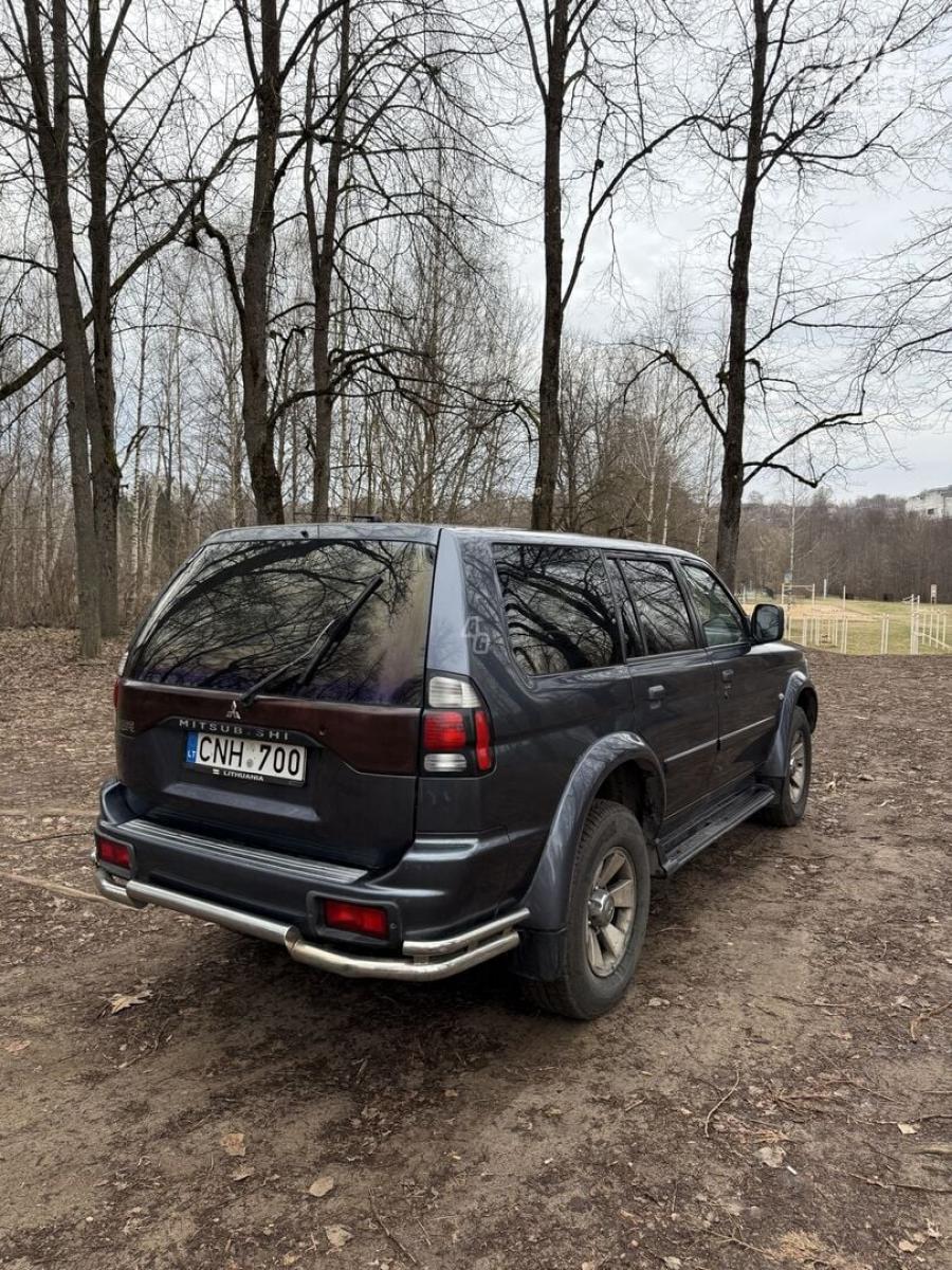 Mitsubishi Pajero Sport 2004 Viļņa, ar dzinēja tilpumu 2.50 L un nobraukumu 227 tūkst. km par 3850 €, foto 7 vietnē AUTOMOTO.COM.LV
