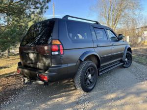 Mitsubishi Pajero Sport 2005 Viļņa, ar dzinēja tilpumu 2.48 L un nobraukumu 200 tūkst. km par 3300 €, foto 4 vietnē AUTOMOTO.COM.LV